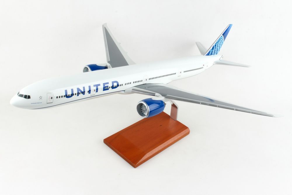 United Airlines 777 Model